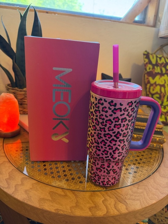 meoky | Dining | Pink Leopard Insulated Travel Mug With Handle And ...